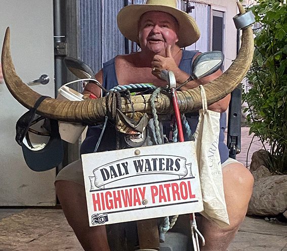 Stay - Daly Waters Pub